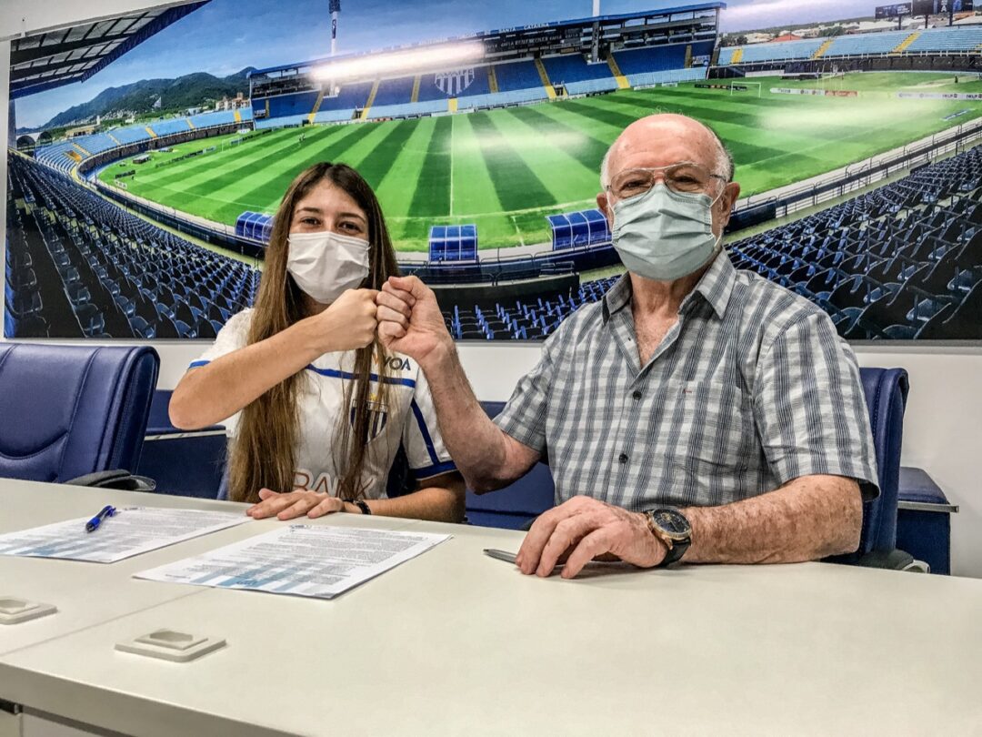 Emily Antunes renova contrato de patrocínio com o Avaí para 2021 — Avaí ...
