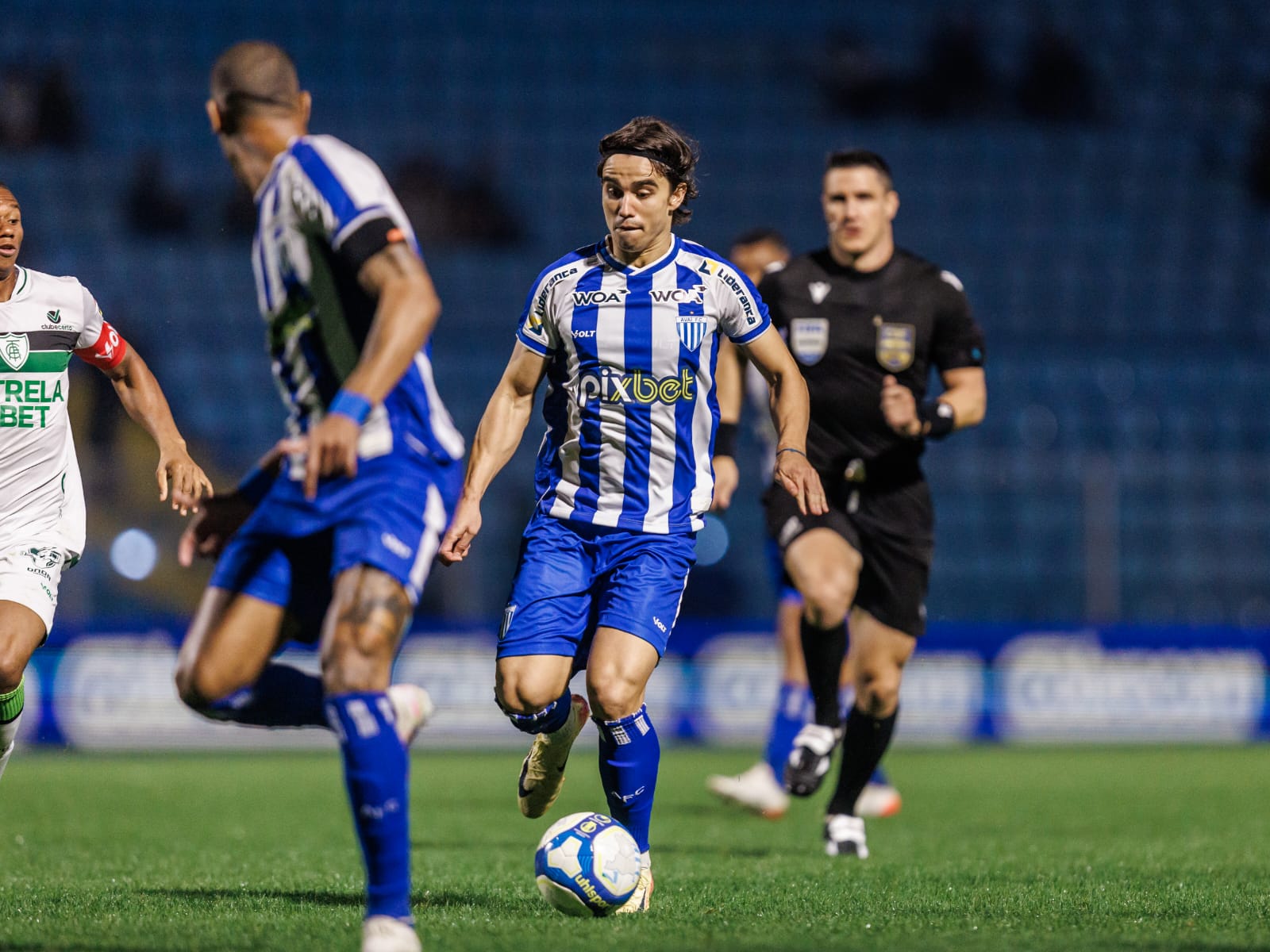 2 a 2: Avaí e América-MG empatam na Ressacada — Avaí F.C.