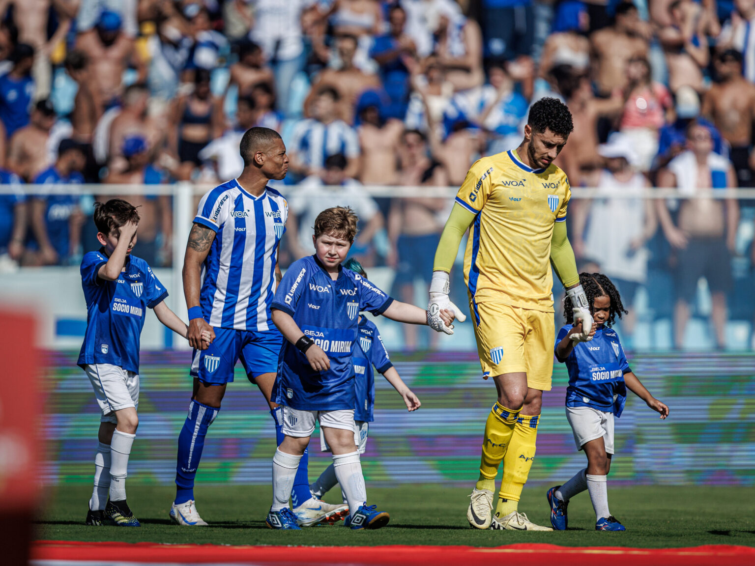 Avaí é superado no Clássico 458 — Avaí F.C.